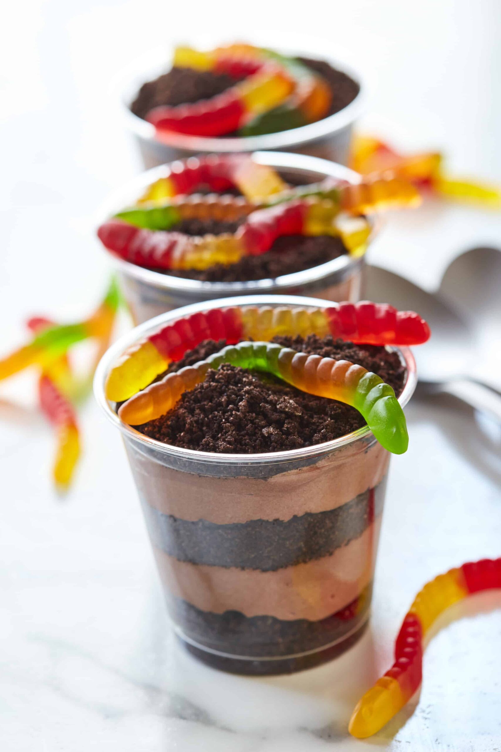 Dirt Cup Dessert - The Cooking Mom